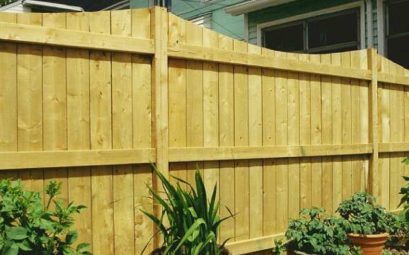 Residential Wood Fence | Warren Roseville Taylor Novi Livon